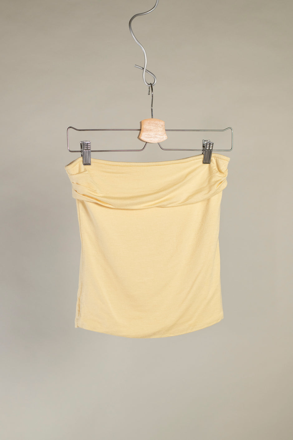 geel | designers | grays